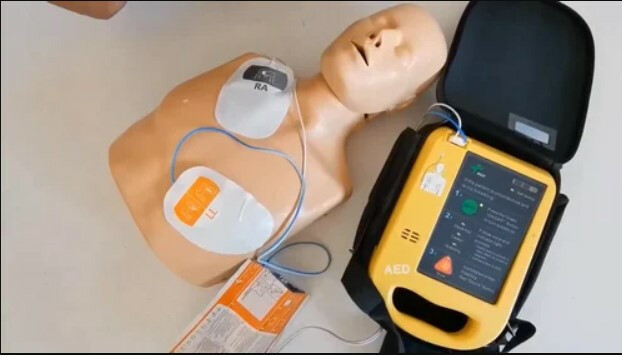 Aed machine store