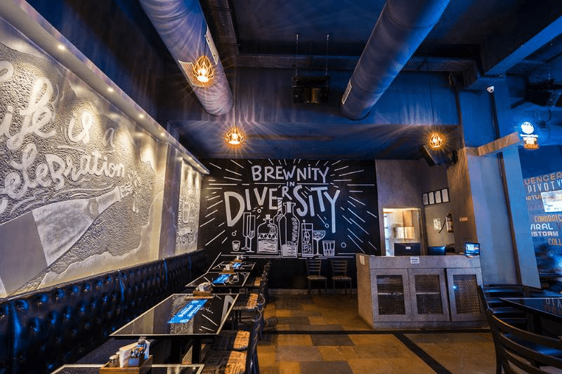 Drinx Exchange - India's First Bar with Interactive Smart Tables