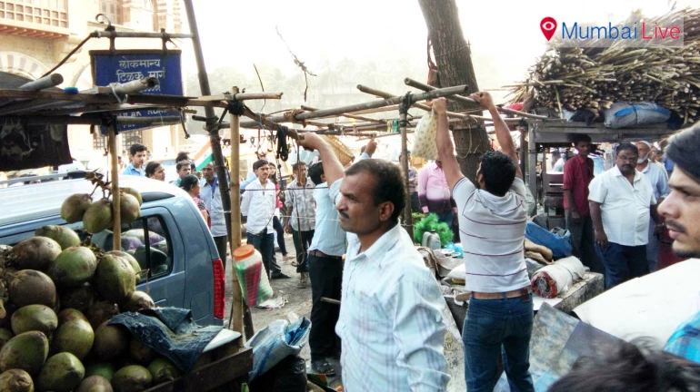 Uday shirurkar strike on encroachment in crawford market | ‘सिंघम’ का ...