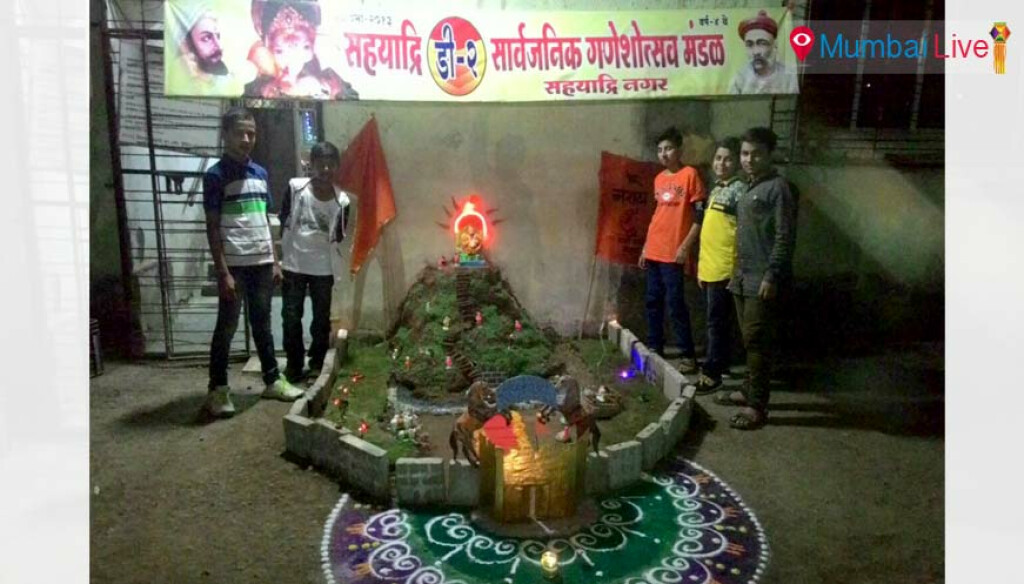 Fort making competition