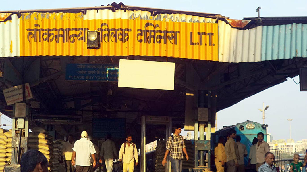 A new FOB coming up at LTT station in the next 6 months | Lokmanya Tilak Nagar