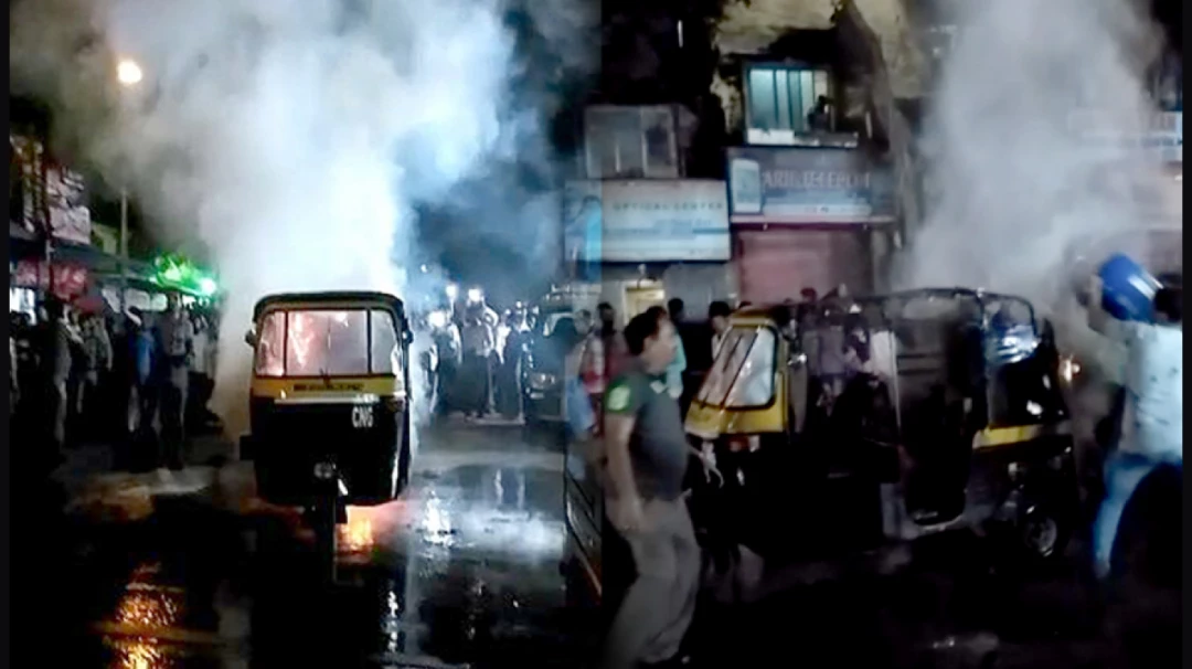 Auto Rickshaw Driver Detained For Robbery Sexual Assault Of Passenger